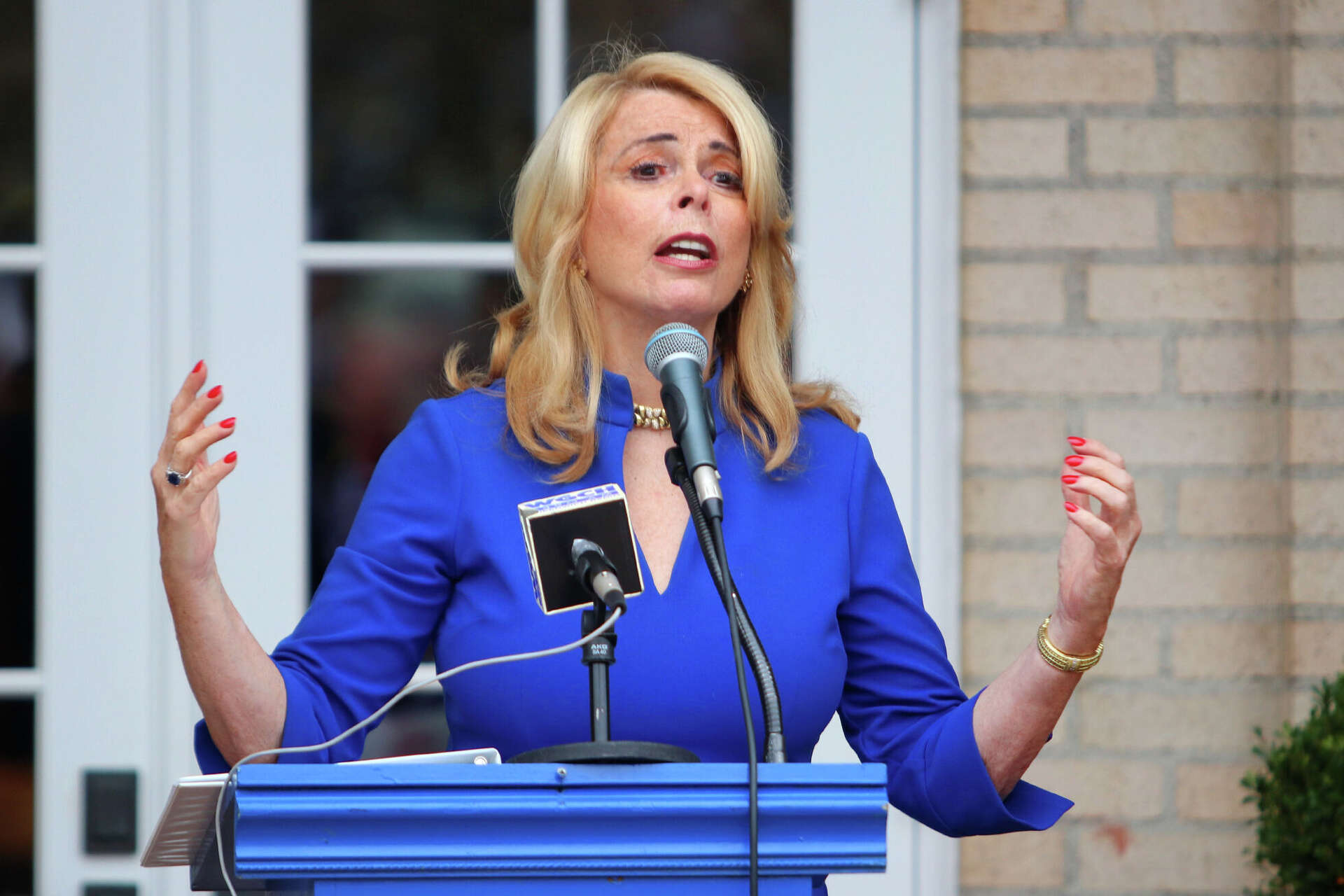 Betsy McCaughey to run for governor in Connecticut