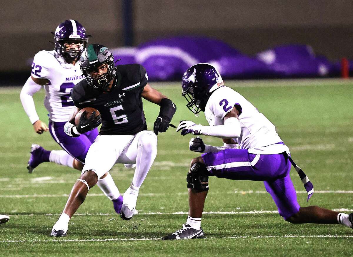 Defense, big plays lead Hightower past Morton Ranch