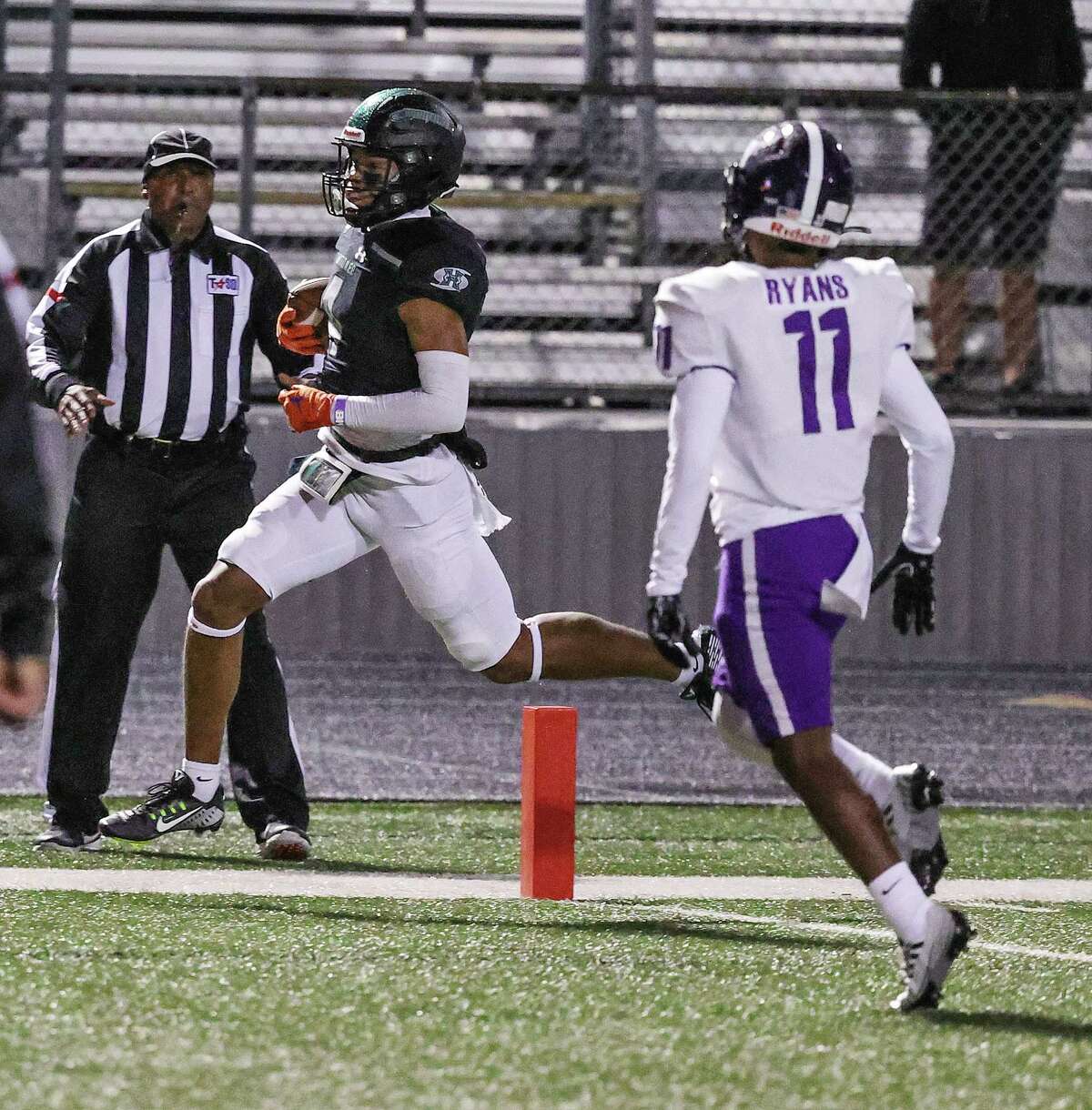 Defense, big plays lead Hightower past Morton Ranch