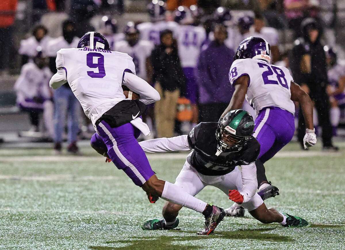 Defense, big plays lead Hightower past Morton Ranch
