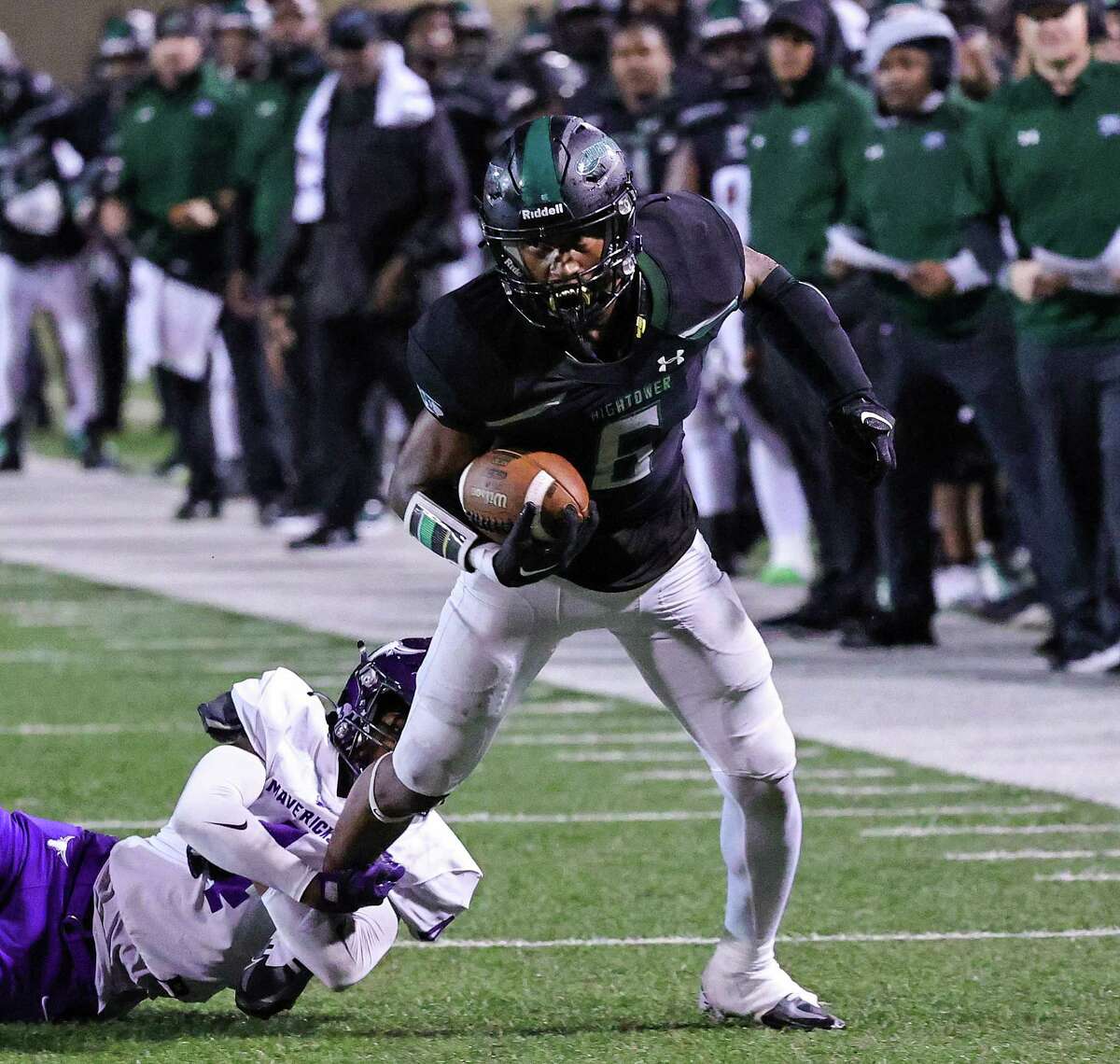 Defense, big plays lead Hightower past Morton Ranch