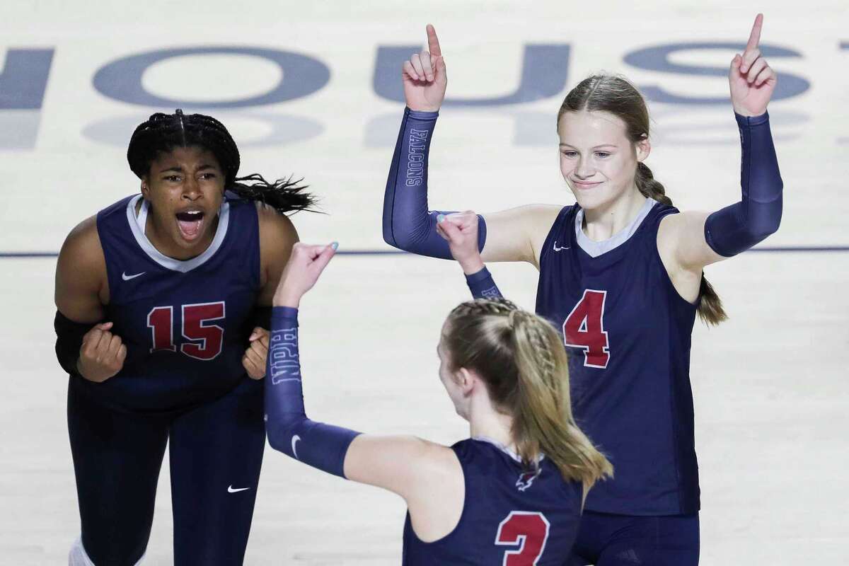 High school volleyball: Tompkins reaches first state tournament