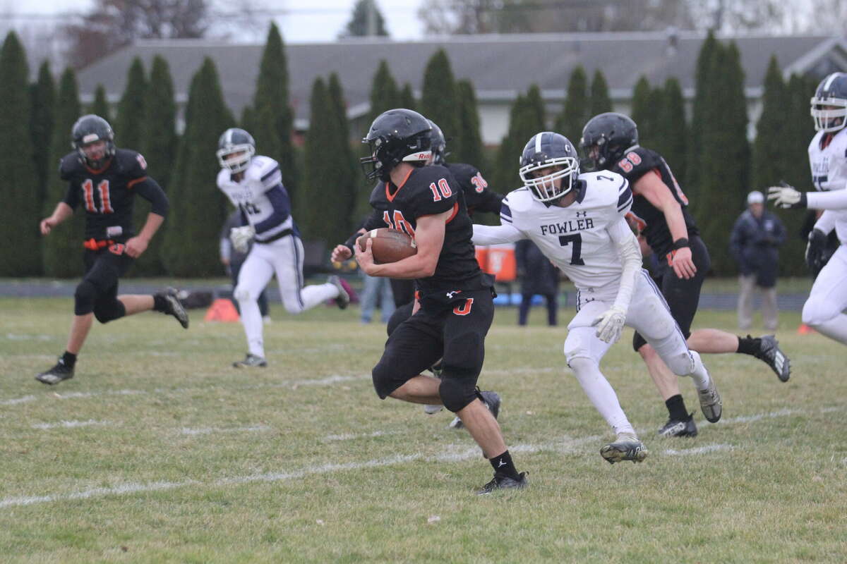 Ubly football faces Iron Mountain in state semifinals on Nov. 19