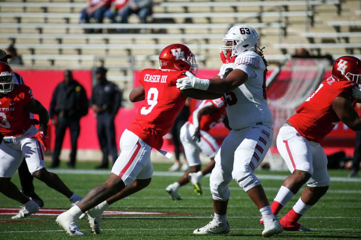 Houston Cougars defeat Temple to become bowl eligible