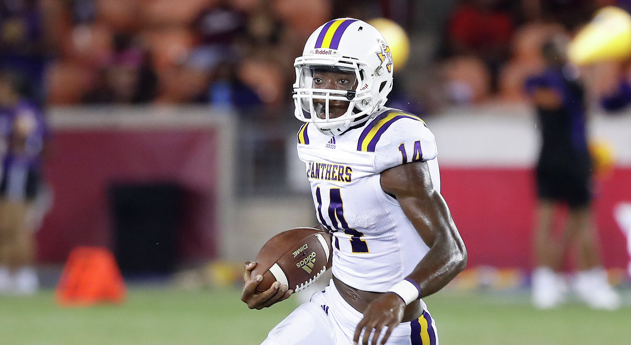 Trazon Connley throws 5 TDs in Prairie View A&M's win over Arkansas ...