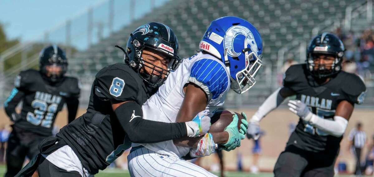 High school football playoffs: Harlan 42, Del Rio 3