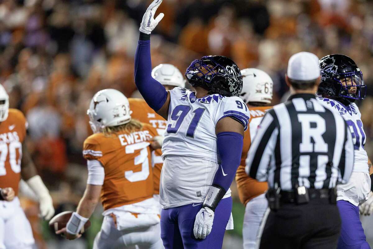 No. 4 TCU tops No. 18 Texas 17-10 to earn Big 12 title berth
