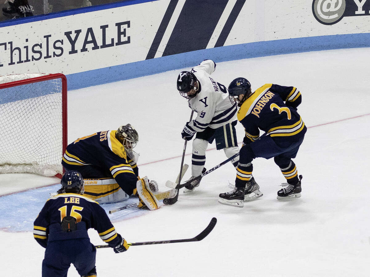 Quinnipiac is No. 1 in the latest national hockey poll