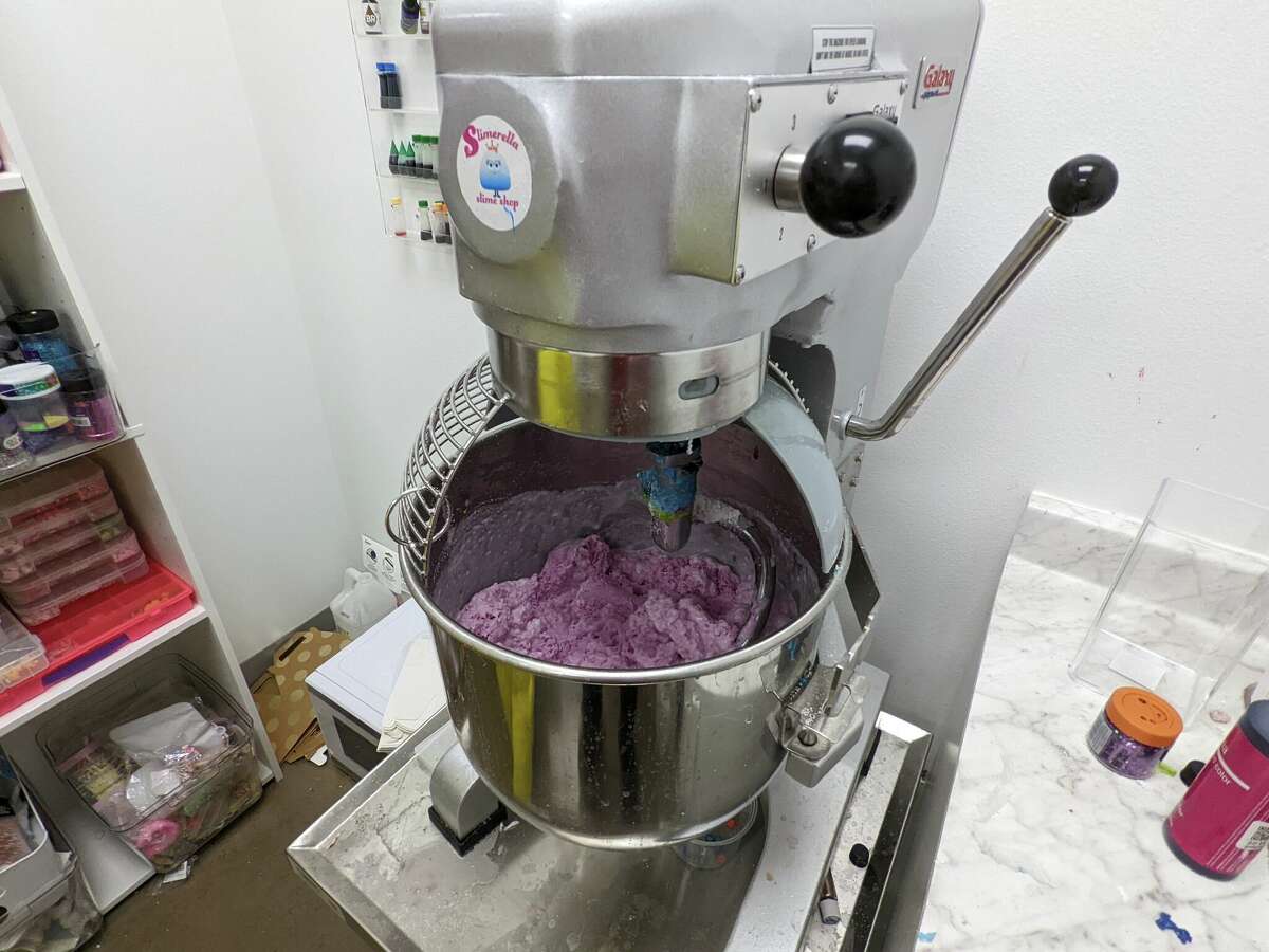 At 15, 'Laredo's Slime Queen' opens Slimerella Slime Shop