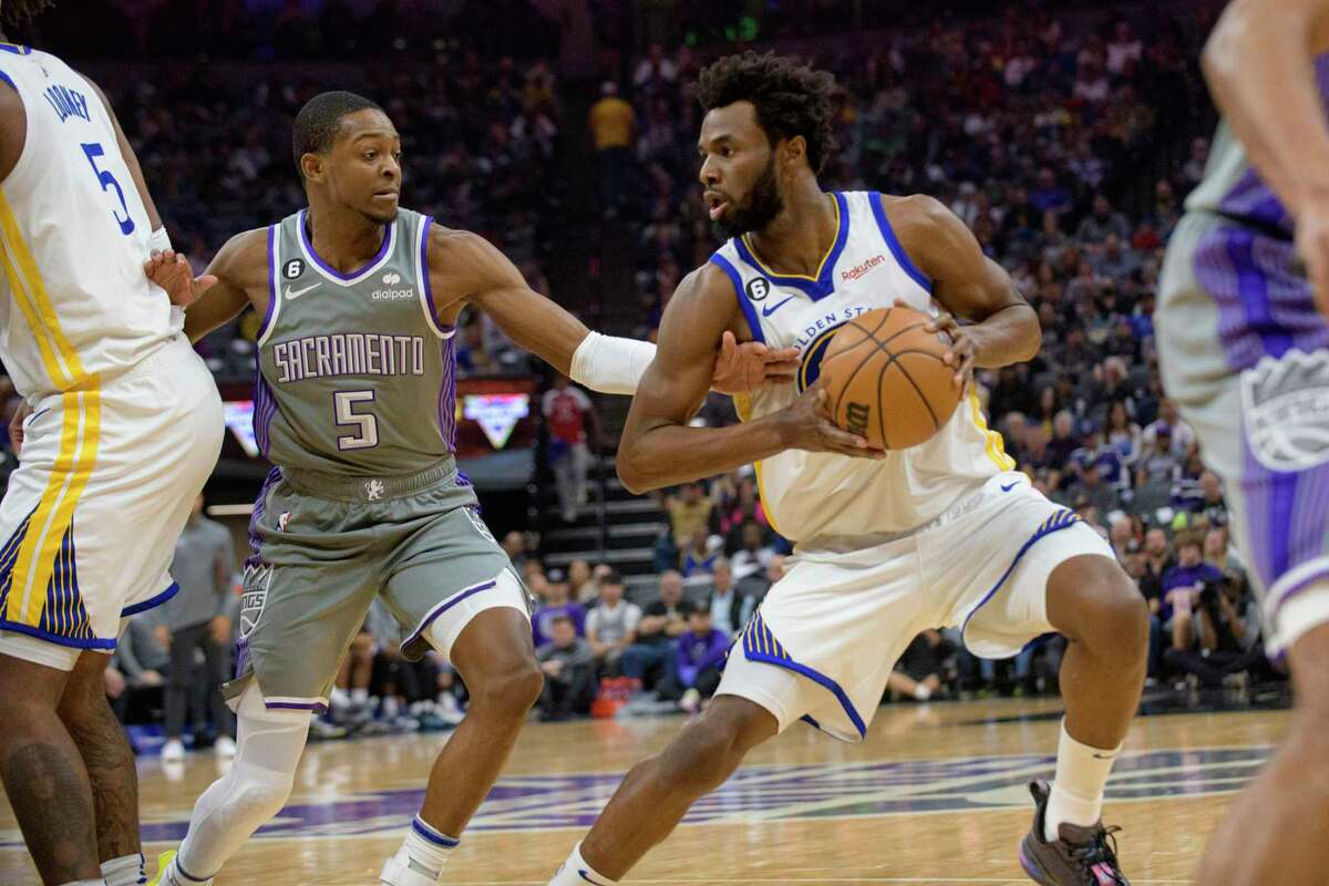 Warriors remain winless on the road, fall 122-115 to Sacramento