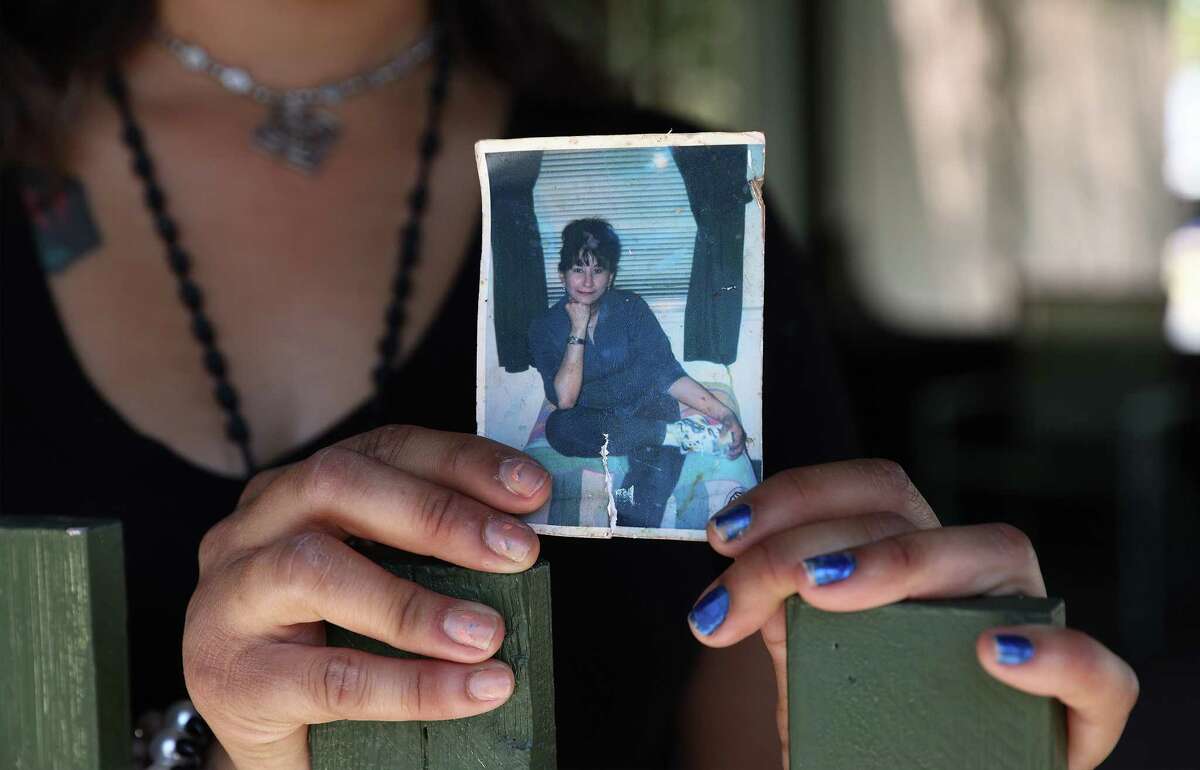 Families of dead, missing in Bandera dispute police findings