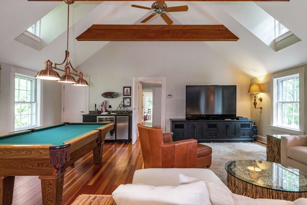 CT home built by architect in Yale secret society listed for $4M