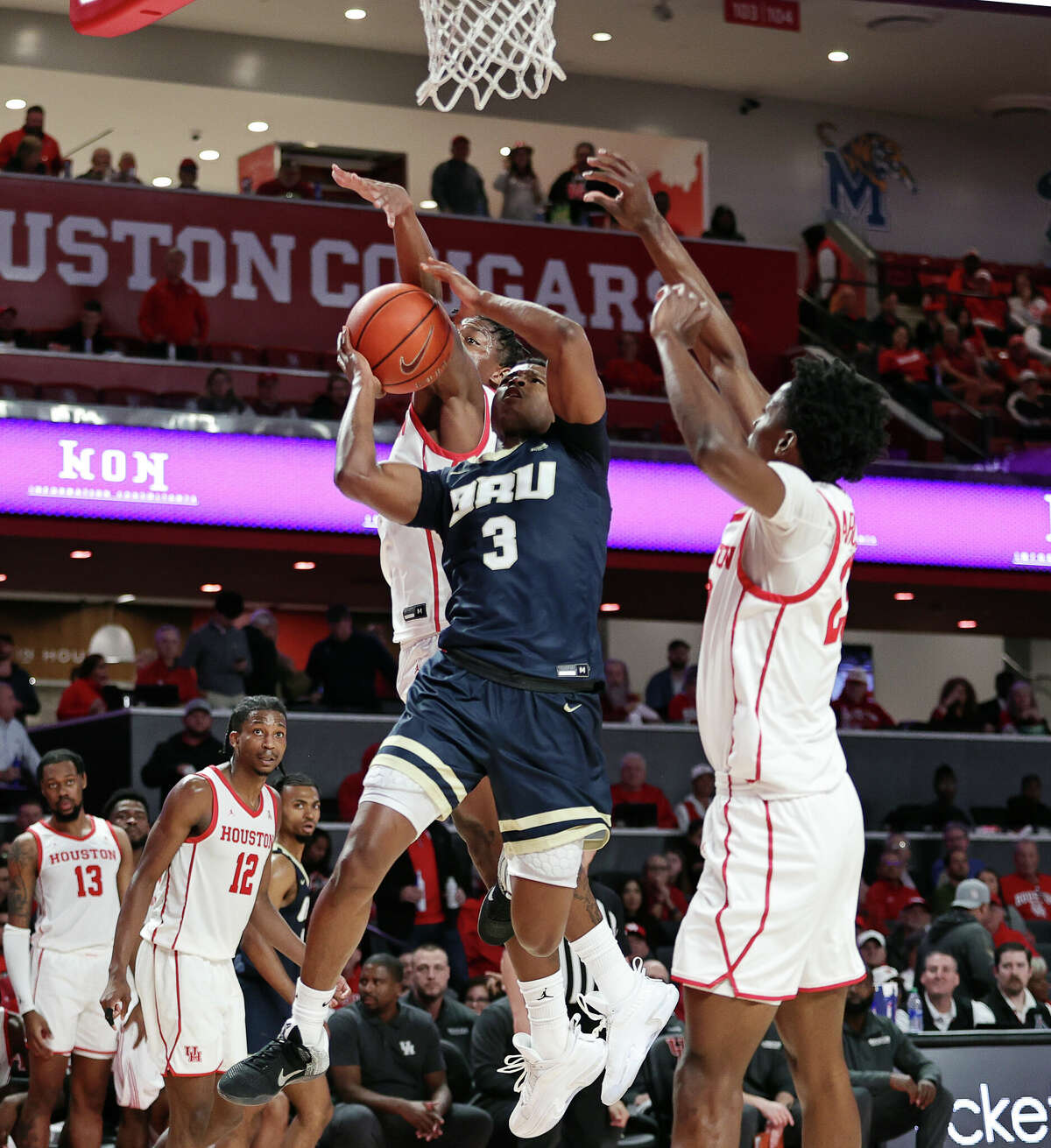 Houston Cougars: Tramon Mark, Marcus Sasser lead the way in win