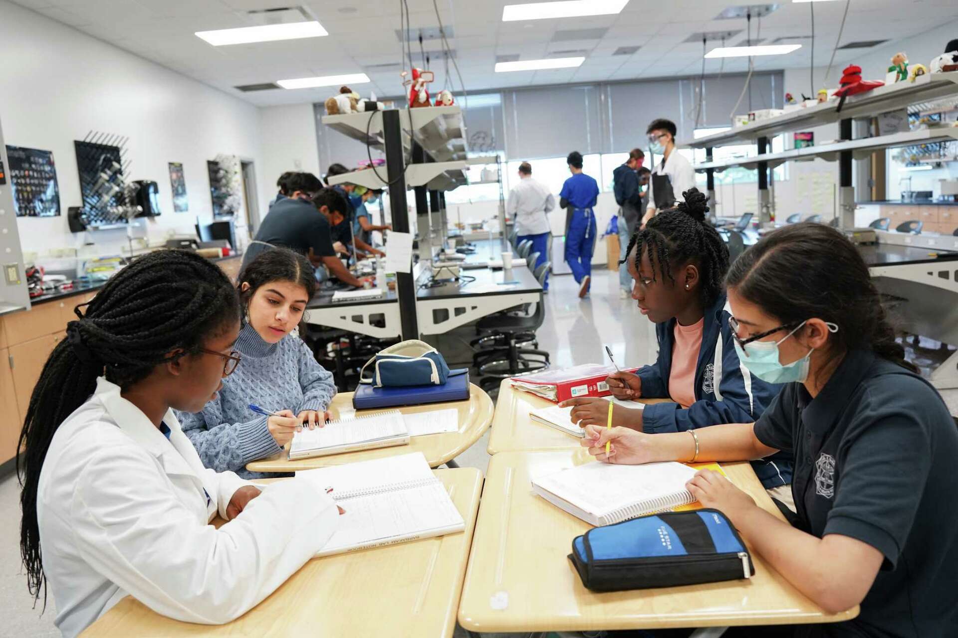 HISD to mandate certain CTE programs at high schools next year