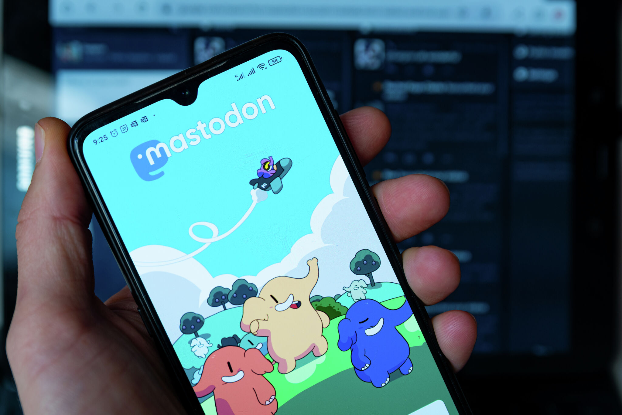 Mastodon: What to know about the possible Twitter alternative