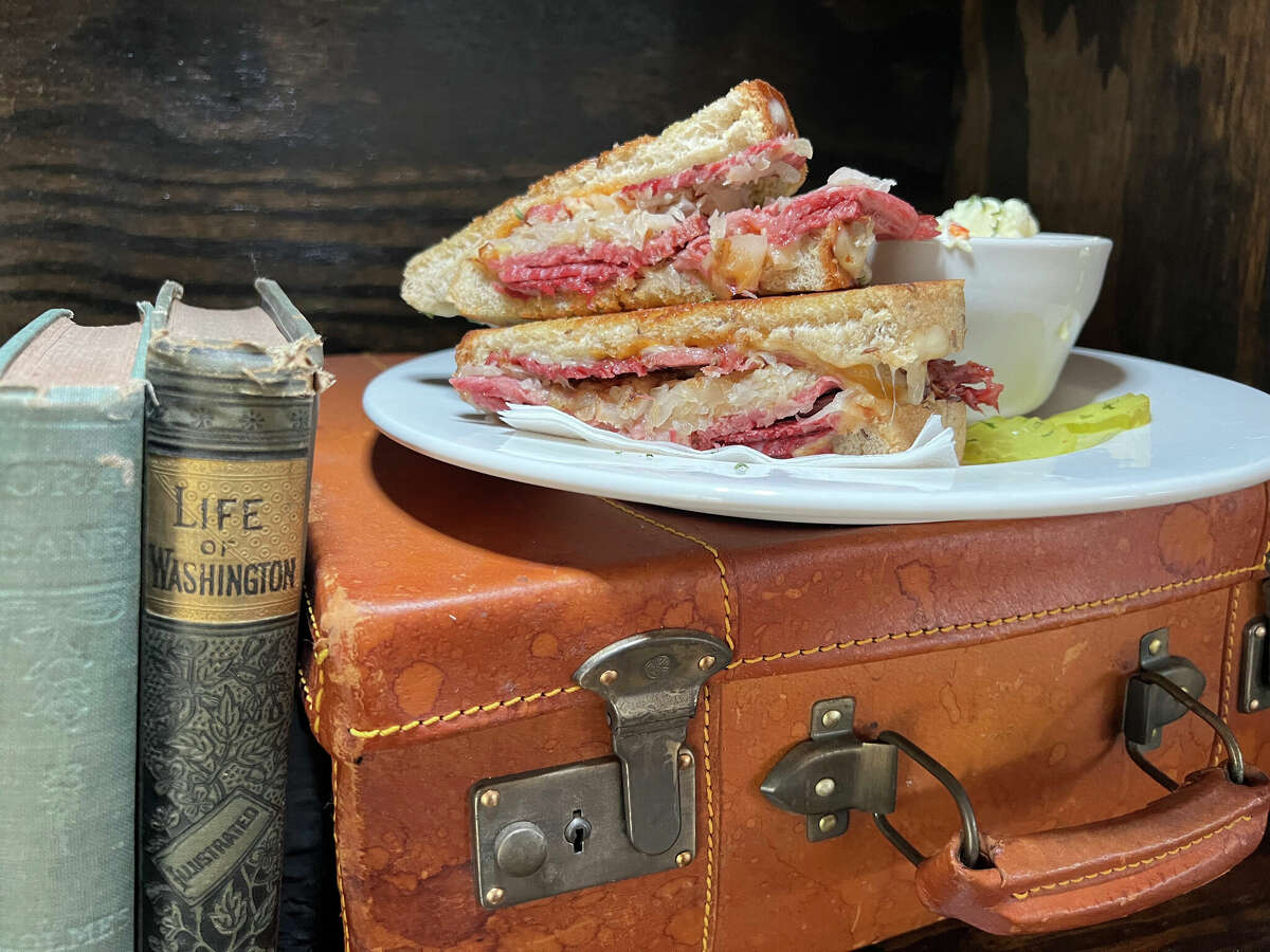 At The Cottage in San Antonio, fish and chips, sandwich-style