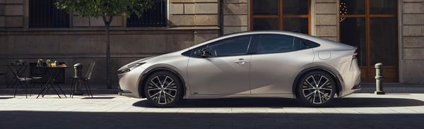 First Look: 2023 Toyota Prius