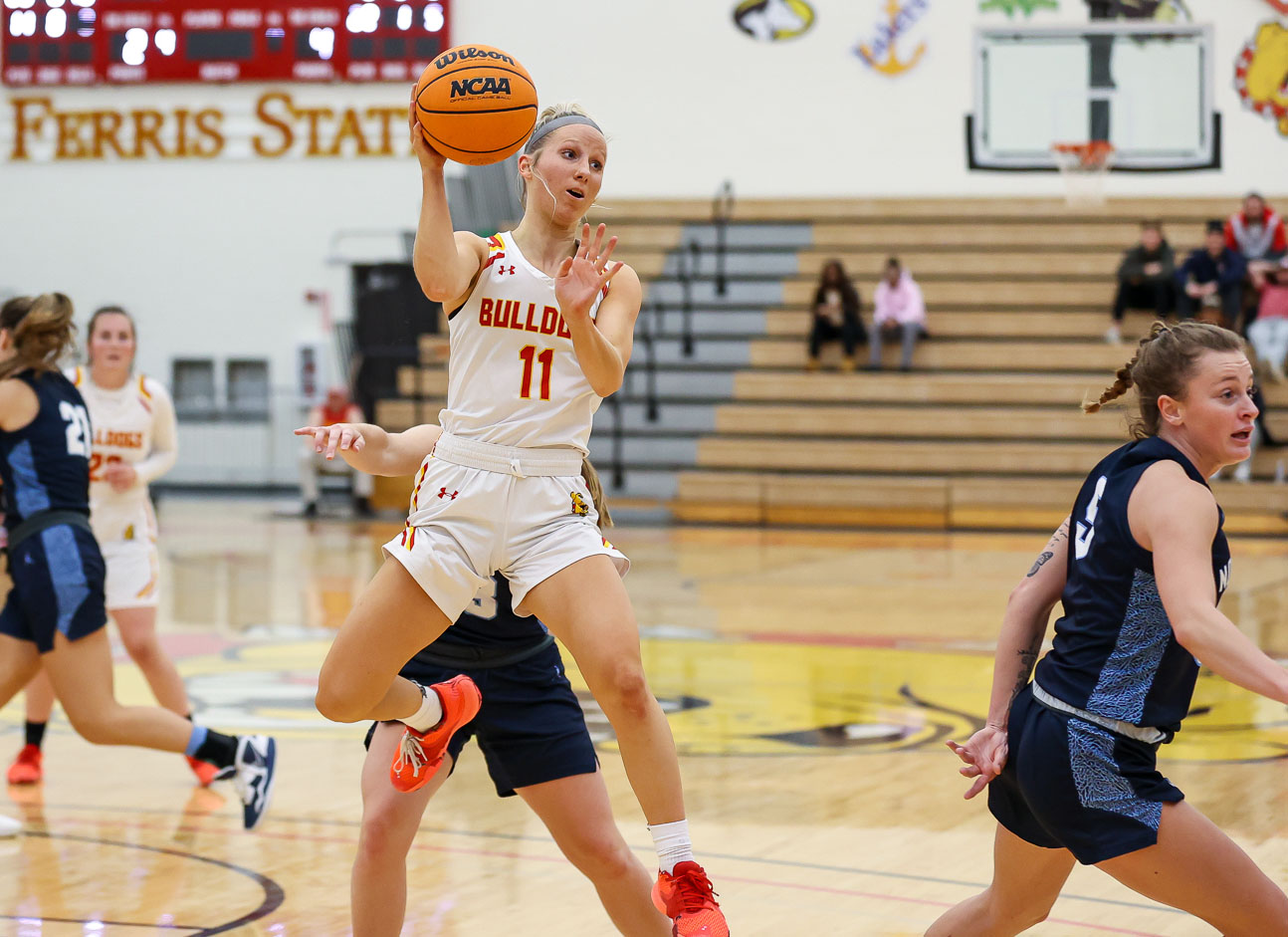 Ferris women roll past Northwood in season opener