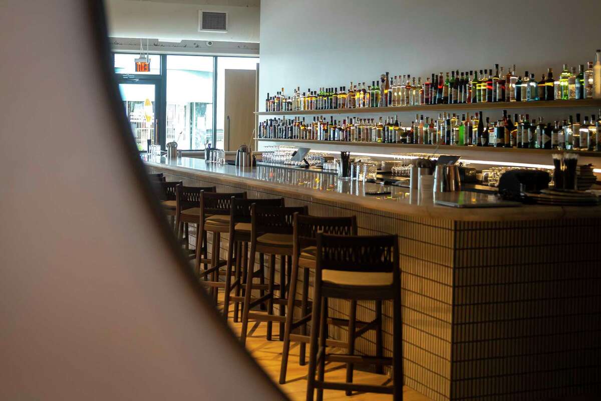 Bludorn team opens Navy Blue restaurant in Houston's Rice Village