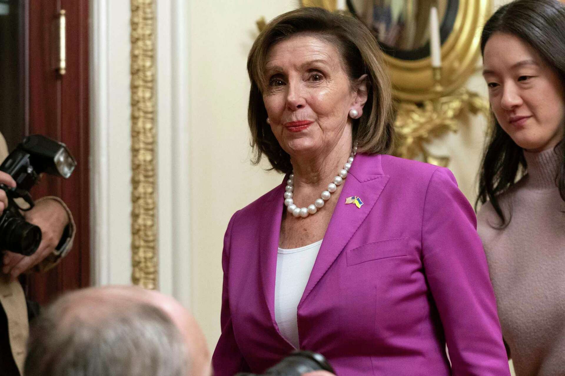 Nancy Pelosi announces she's staying in Congress, leaving leadership