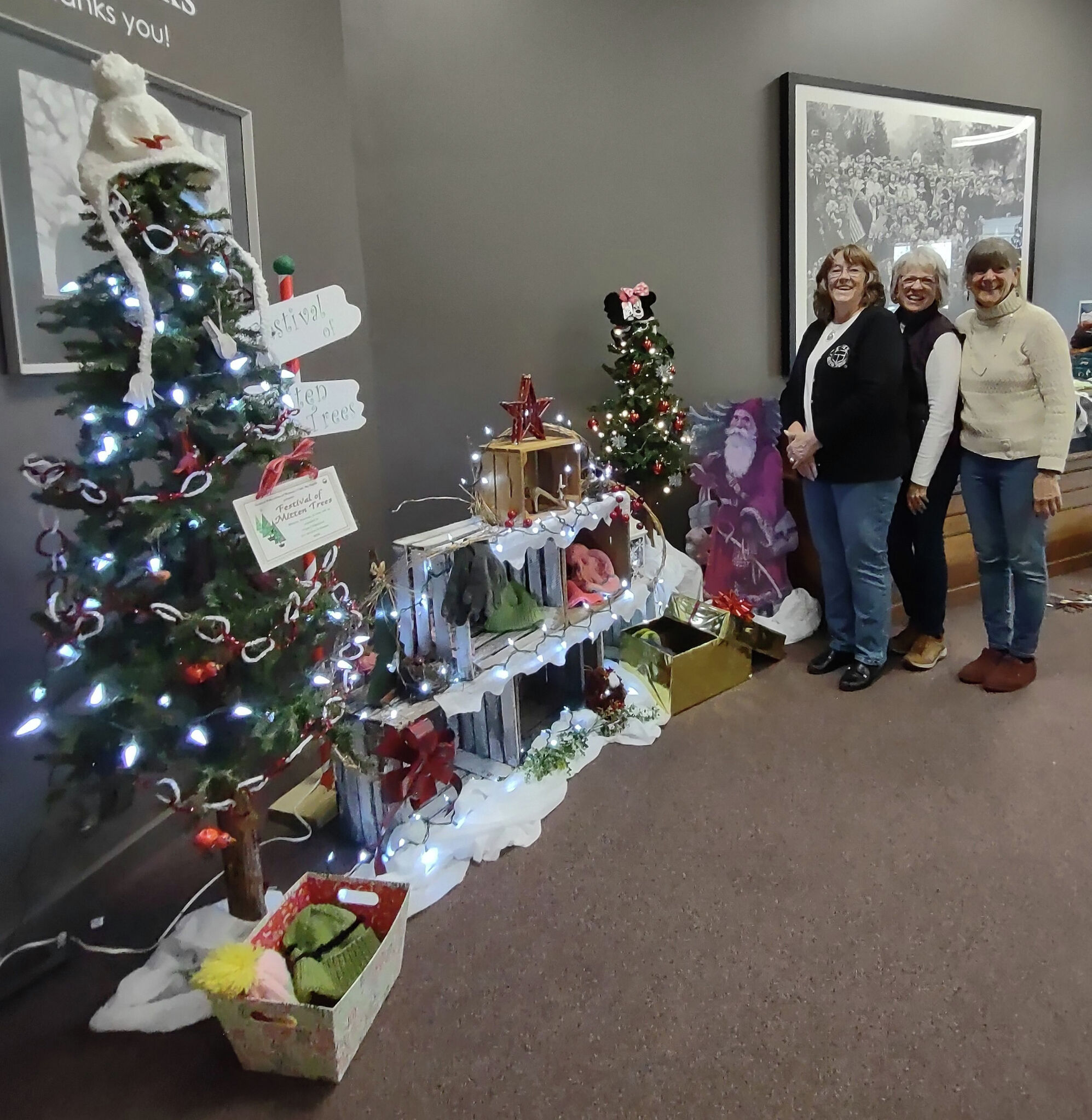 GFWC Big Rapids Mitten Tree ready for donations