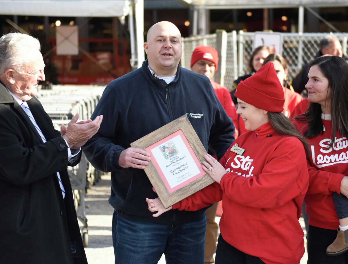 Stew Leonard's to deliver hundreds of turkeys to those in need