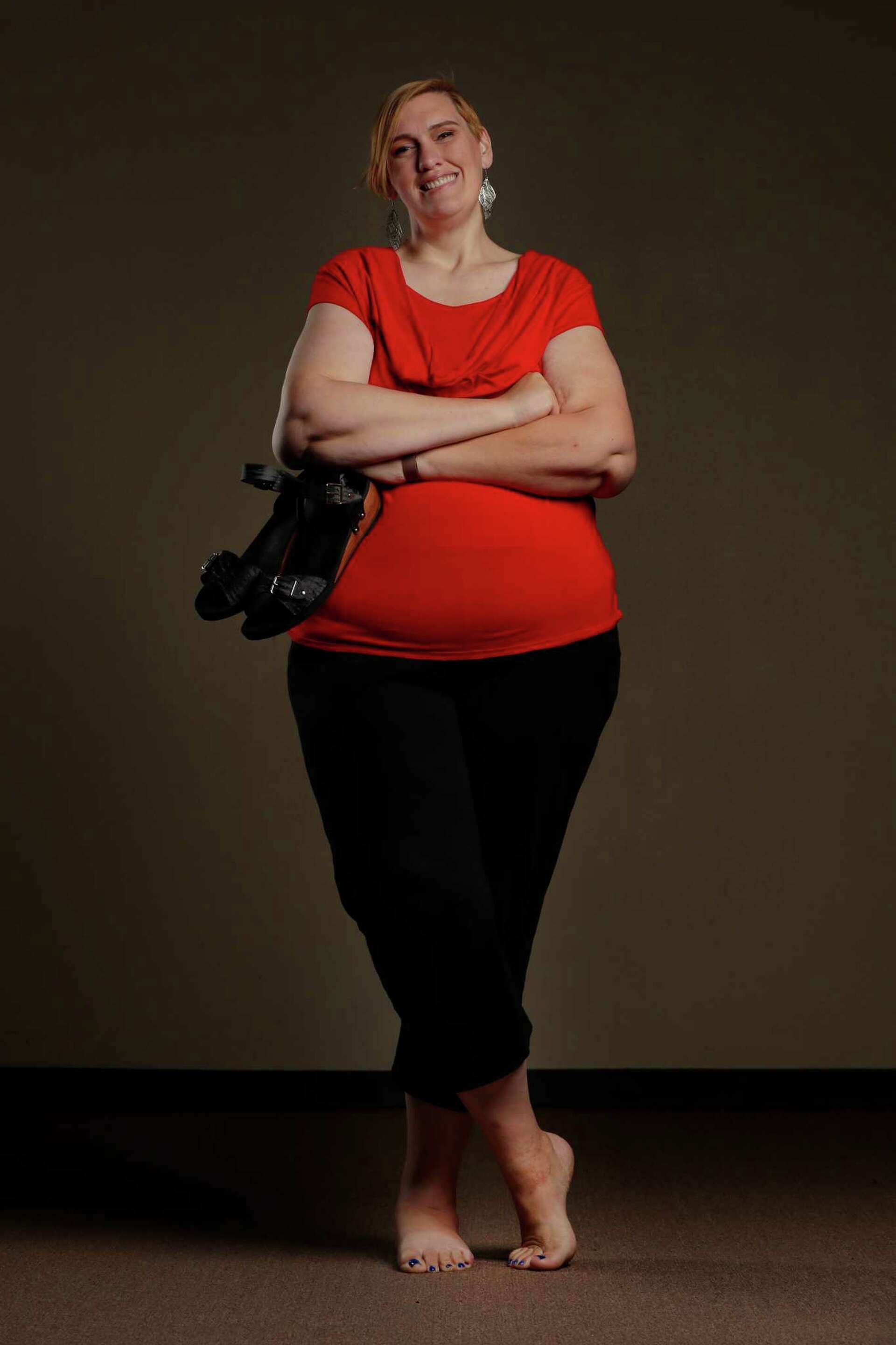 Houston woman breaks world record for world's largest feet