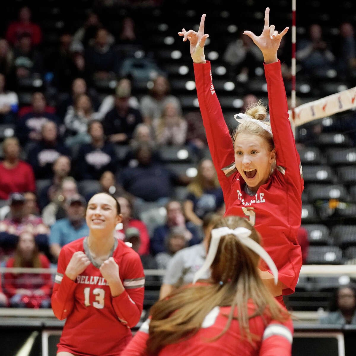 Bellville loses 5-set thriller in 4A volleyball semifinals