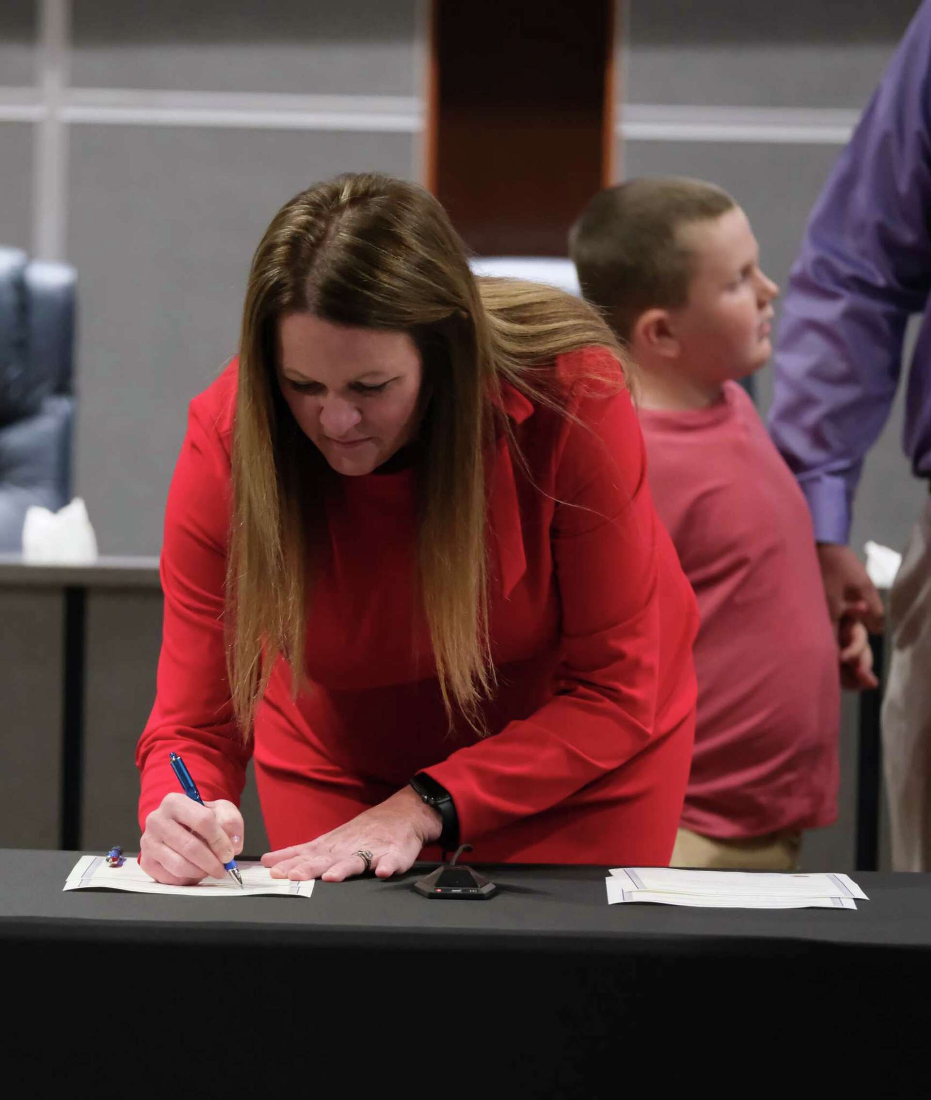 Conroe school trustees who call themselves 'Mama Bears' want attorneys ...