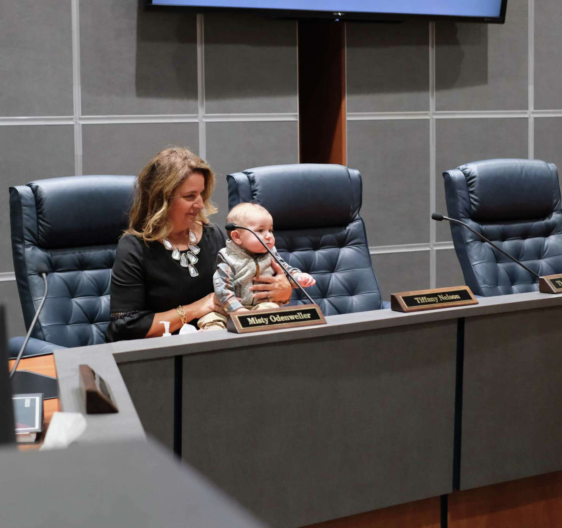 Conroe school trustees who call themselves 'Mama Bears' want attorneys ...
