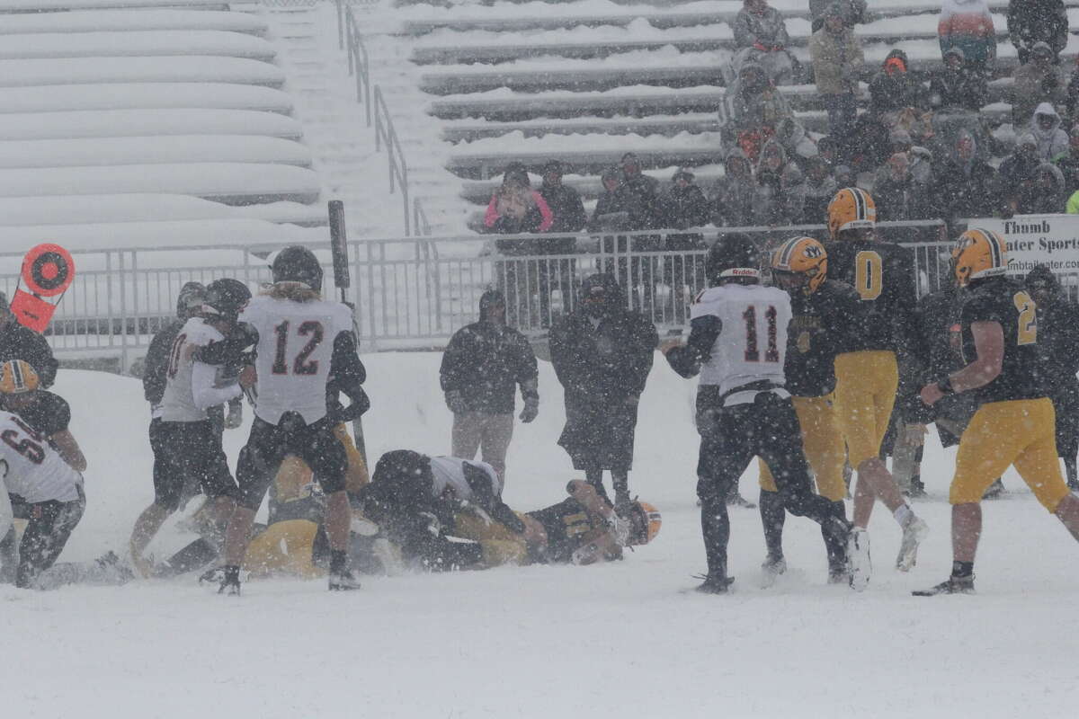Ubly football beats Iron Mountain, heads to Division 8 state finals