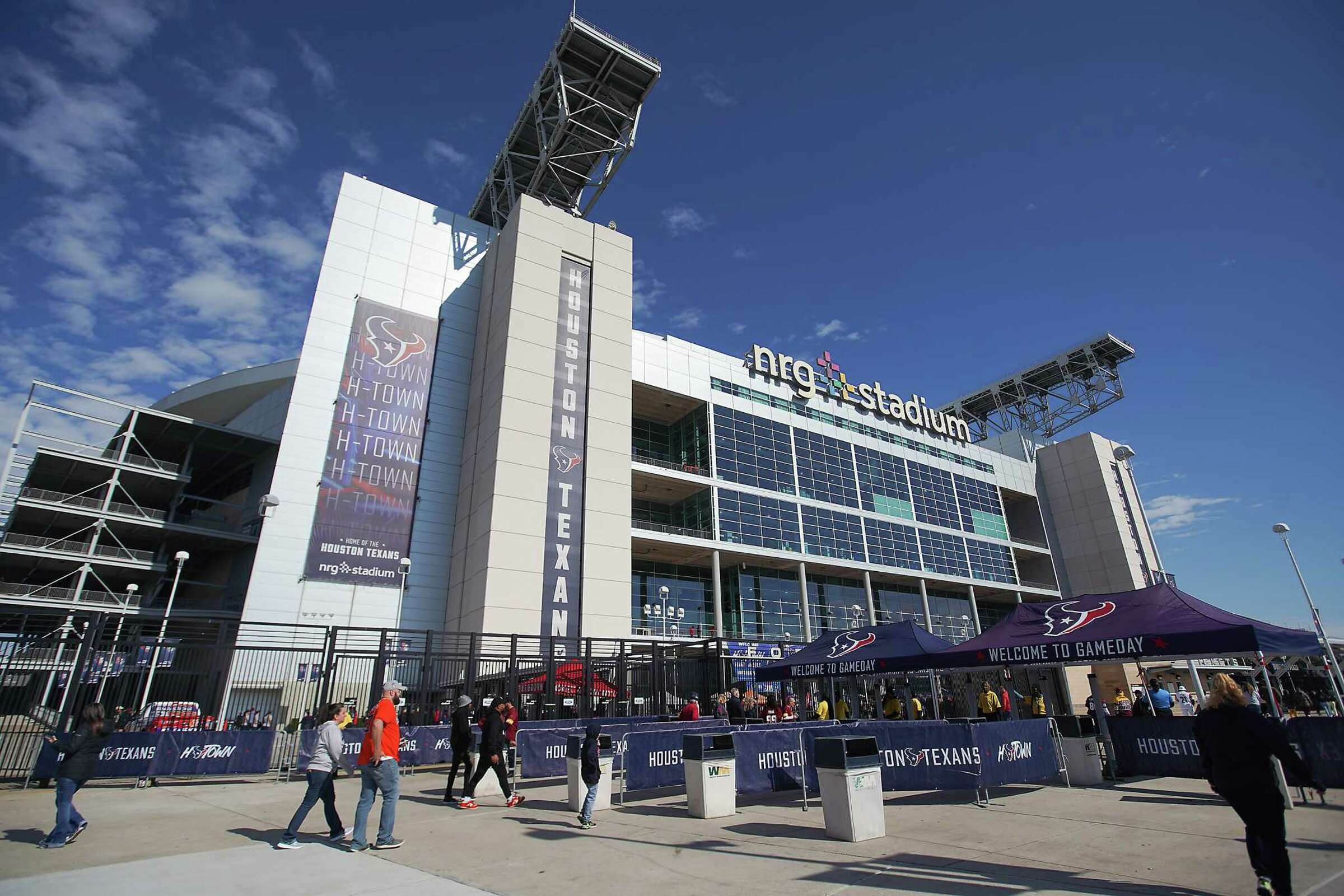 CFP parking at NRG Stadium for Michigan vs Washington: What to know