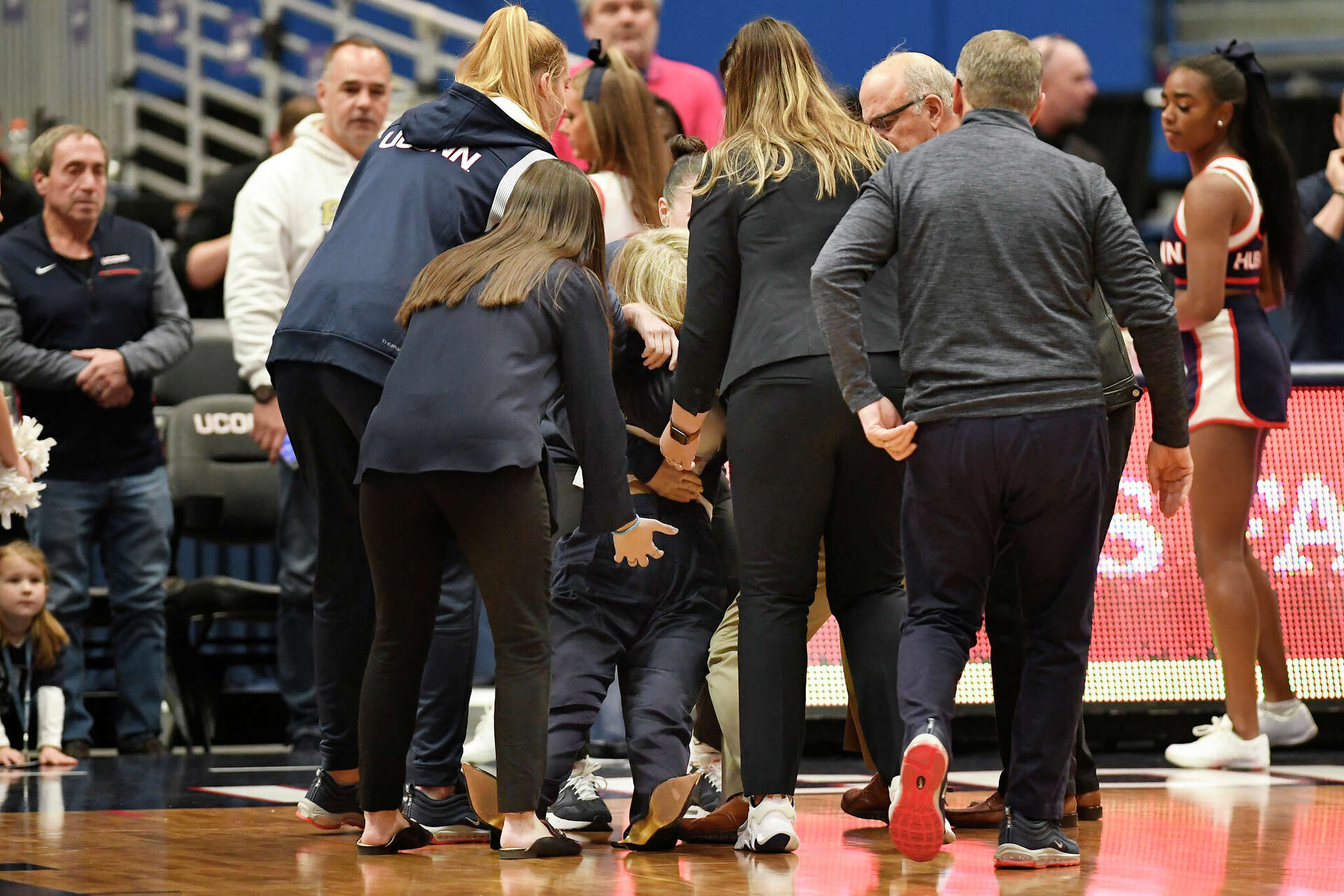 UConn associate coach Chris Dailey collapsed, released from hospital