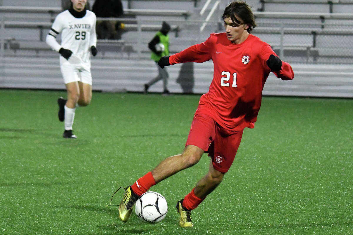 Cheshire vs Xavier CIAC Class L boys soccer championship game.