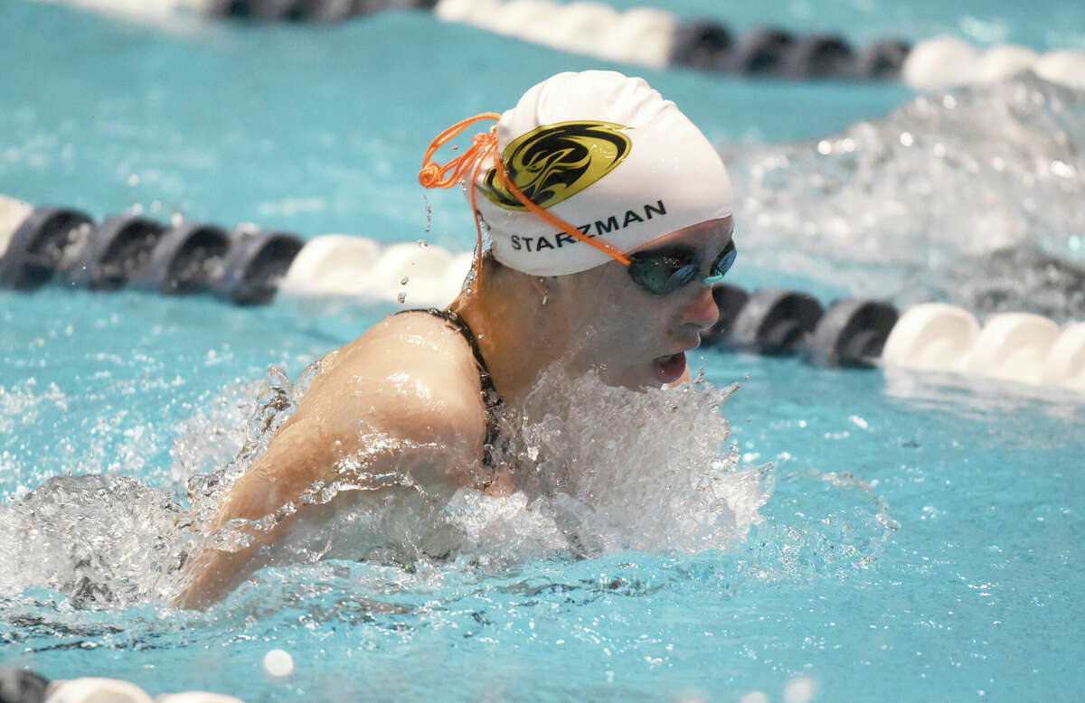 Ridgefield girls swimming, diving wins first CIAC State Open,