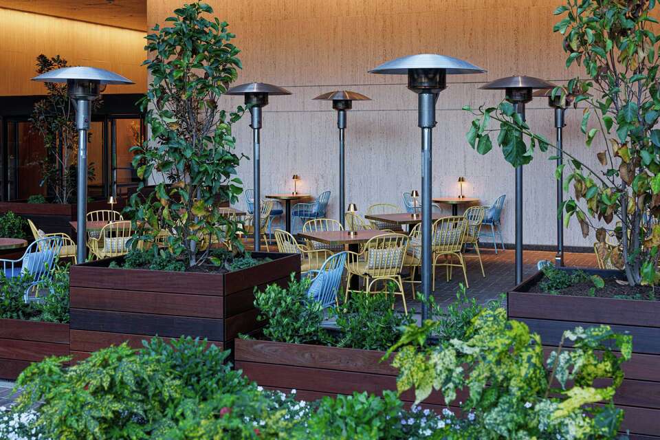 Michael Mina spin-off Bar Sprezzatura opens in downtown SF Michael Mina spin-off Bar Sprezzatura opens in downtown SF