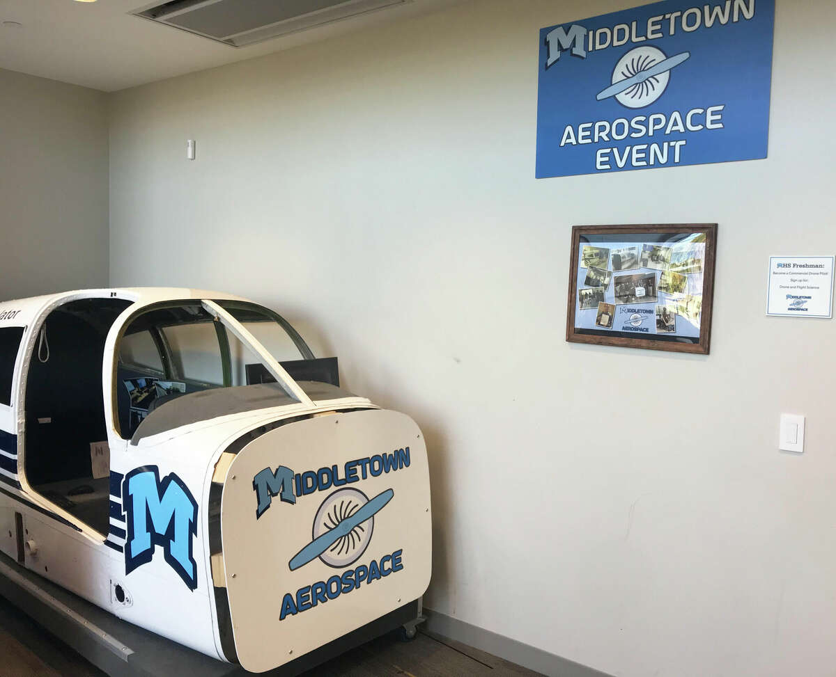 Middletown students use high-tech drones to create 3D school map