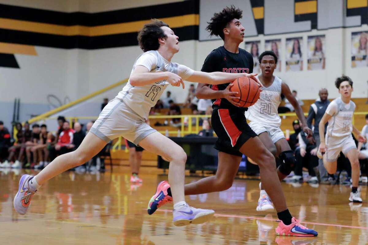 Porter runs into Klein Oak team on a roll