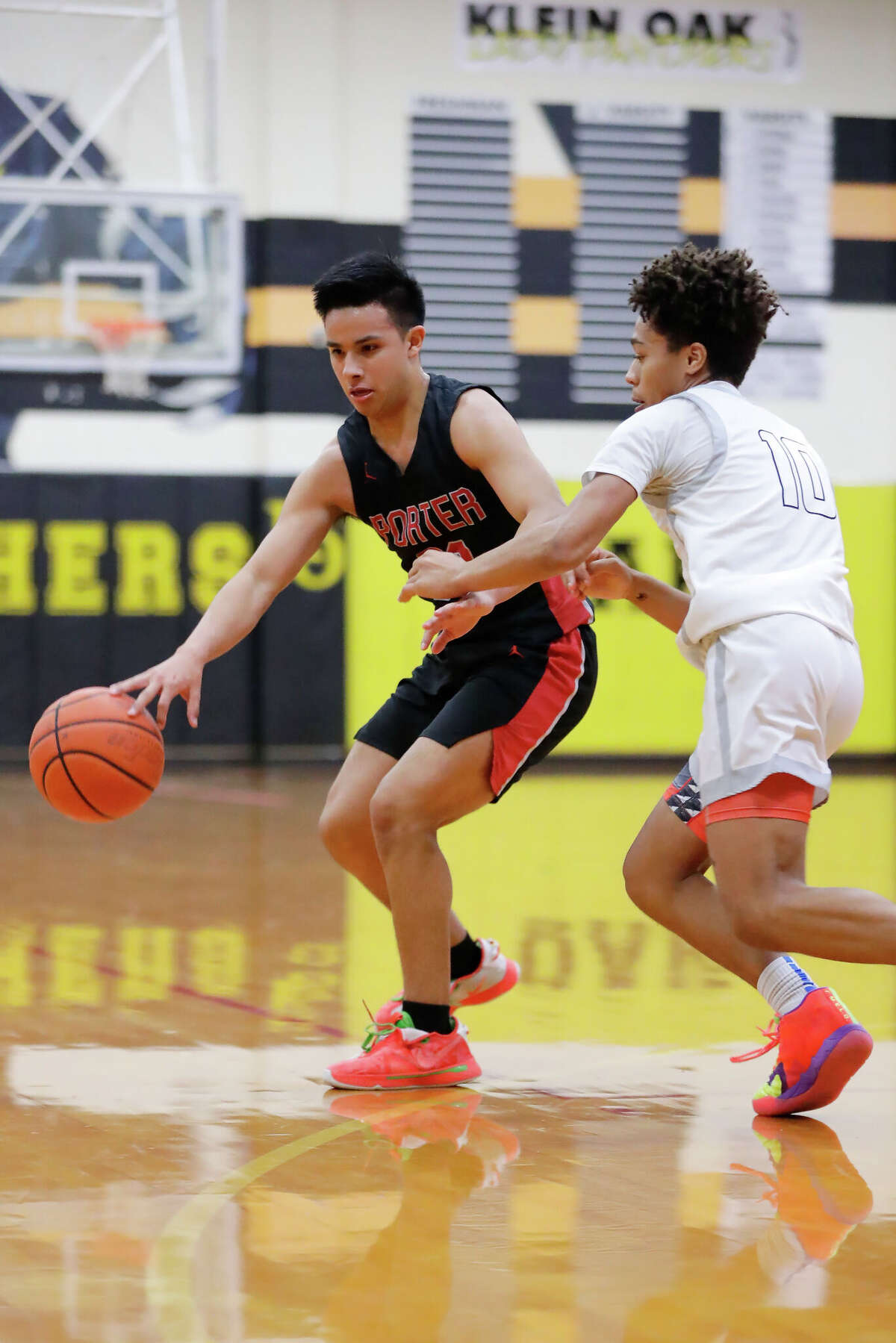 Porter Spartans come up short against Klein Oak Panthers