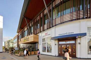 Stanford Shopping Center security guard accused of spying on girls