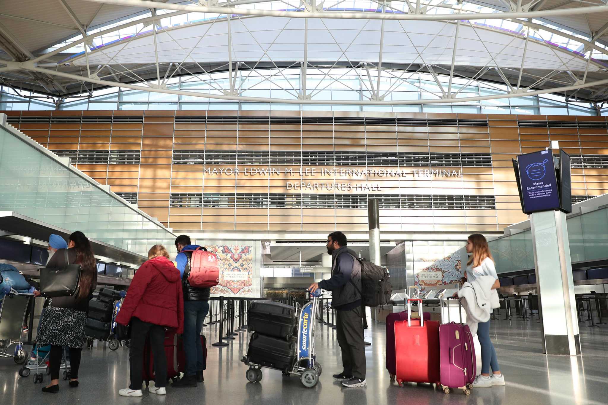 These are busiest days to fly out of SFO for holiday travel season