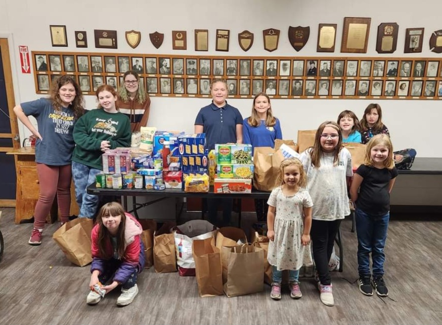 Chippewa Hills girl scout troop and Mecosta VFW team up to give back ...