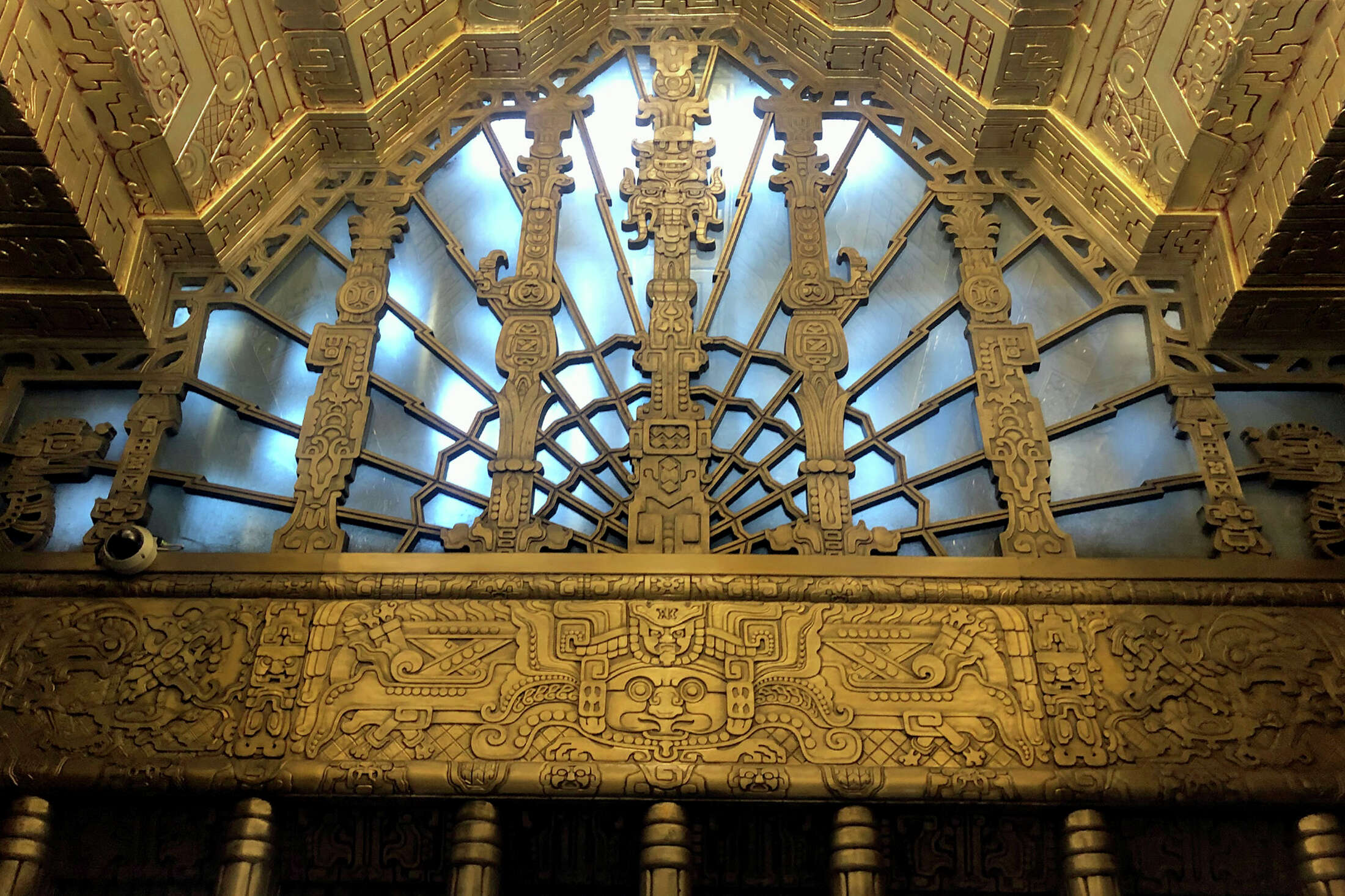 Inside the most beautiful lobby in San Francisco