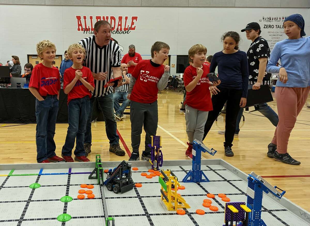 Manistee Catholic Central robotics team is enjoying the start of its season