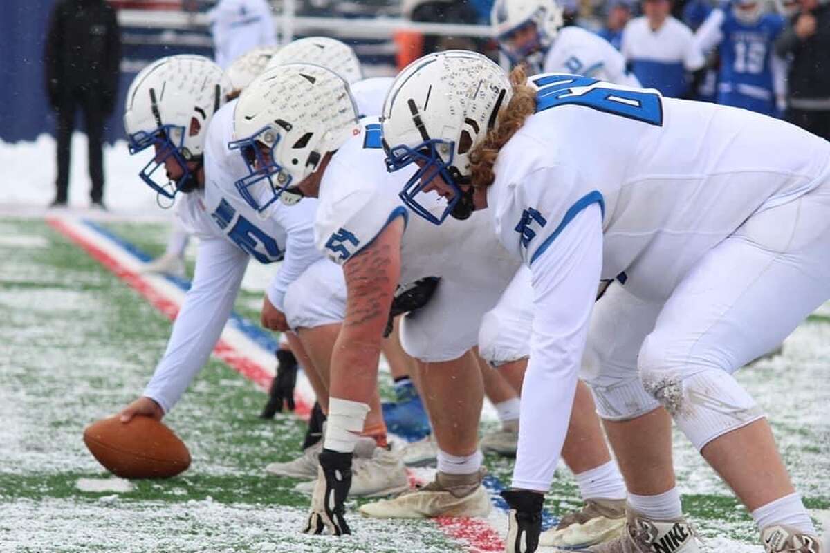 Trench warfare: Gladwin O-line winning the battles