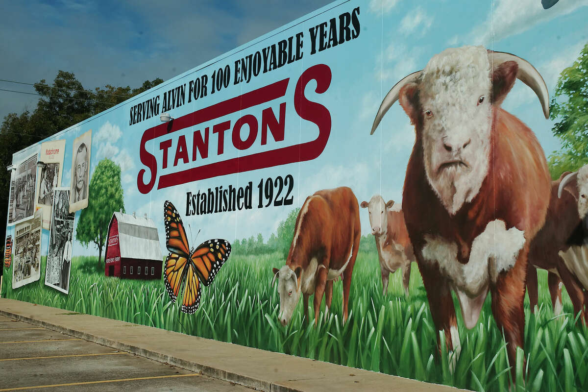 13 works to see on the Alvin art trail, from a New Deal mural to tree ...