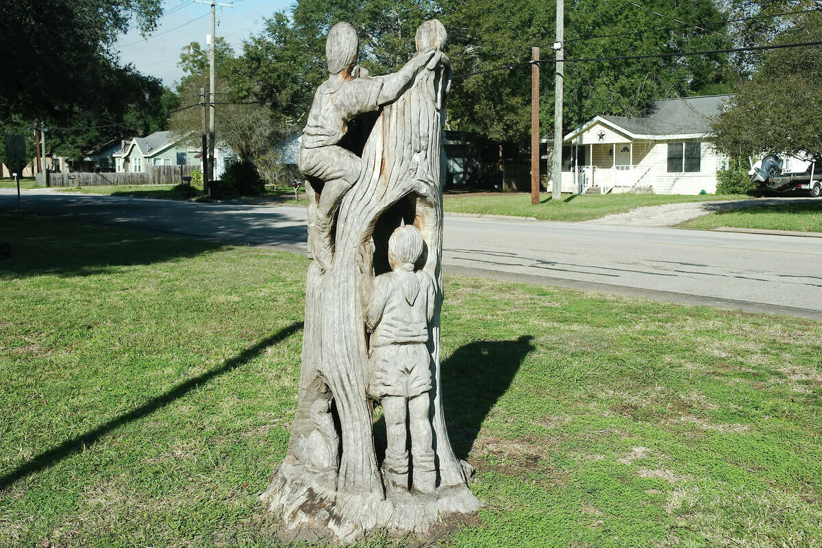 13 works to see on the Alvin art trail, from a New Deal mural to tree ...