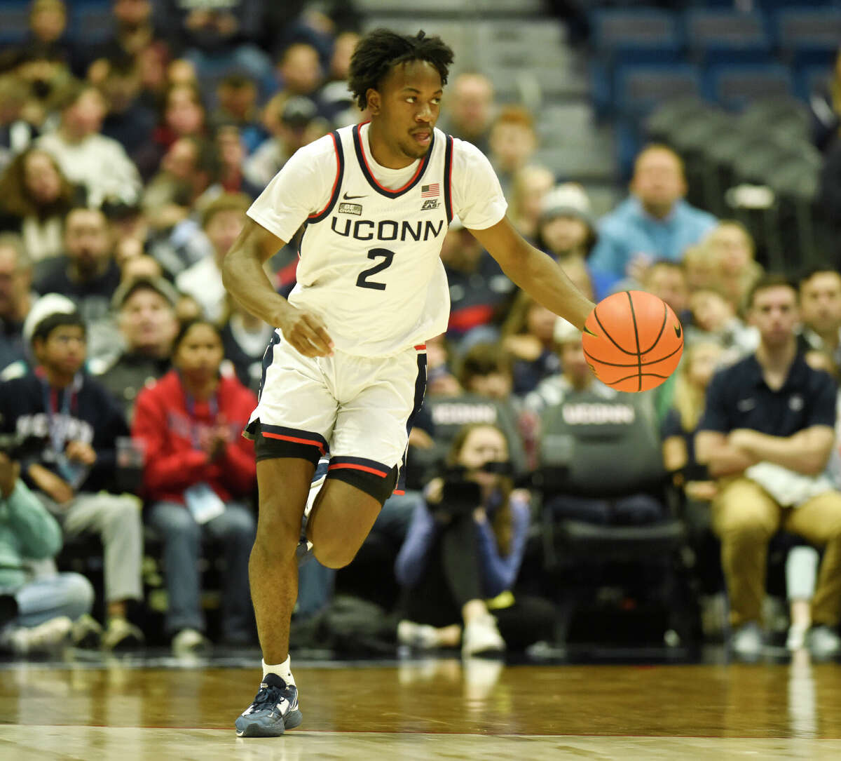 UConn men ready for 'early litmus test' against Oregon