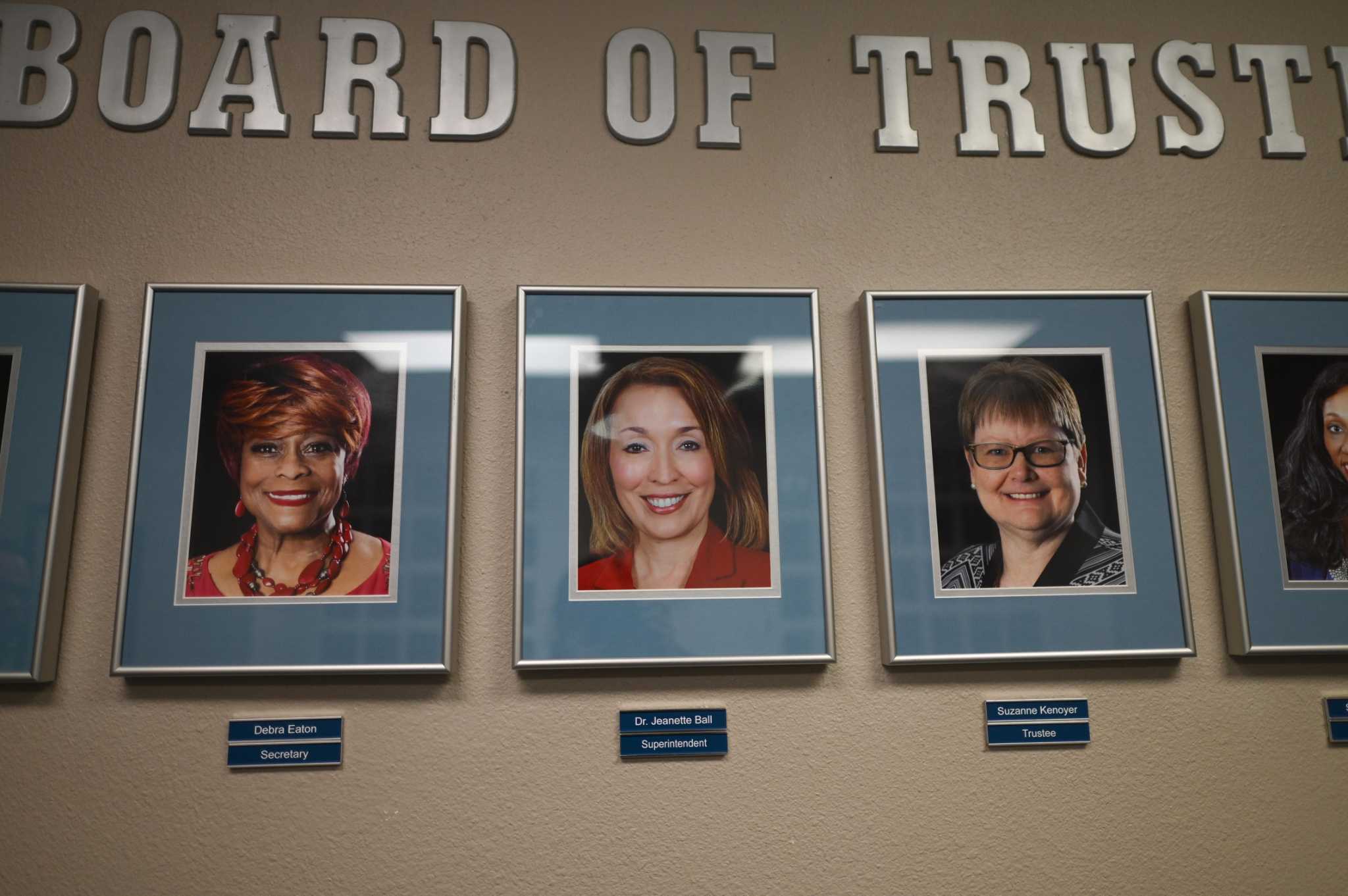 As Judson ISD awaits leader’s resignation, accusations fly