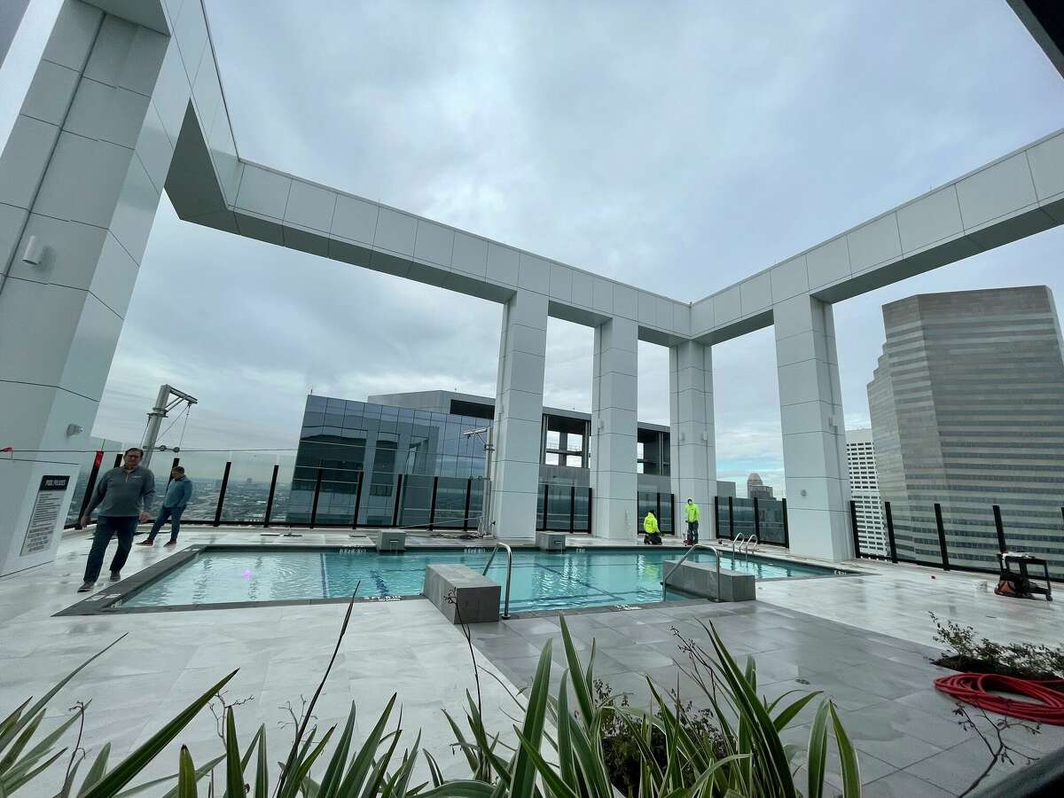 New Houston luxury apartment tower is open, above Discovery Green